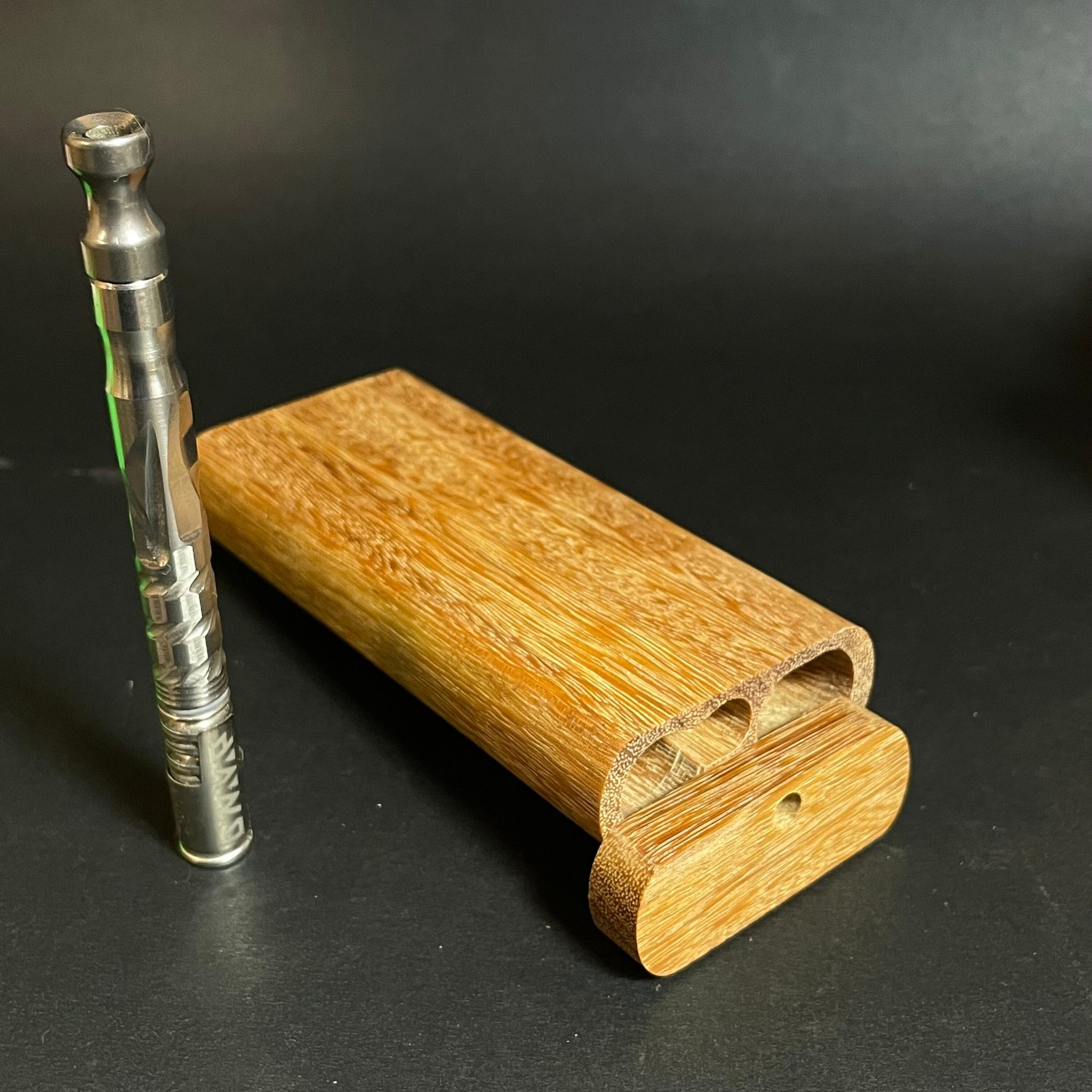 Angelim Pedra FutoStash XL #3606 – DynaVap Vaporizer Case – Futo.ca